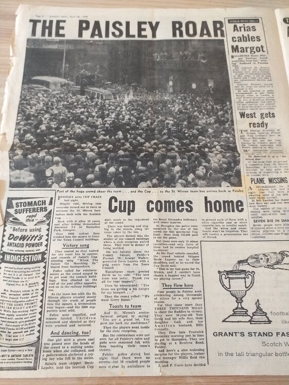 1959 Scottish Cup final photos and paper clippings - General St. Mirren ...