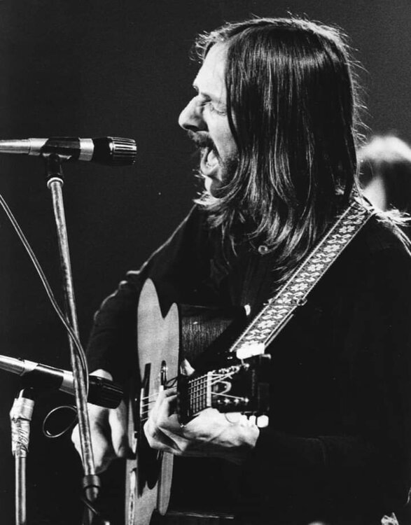 The Alan Hull and Lindisfarne Thread - General Nonsense - virtual west bank